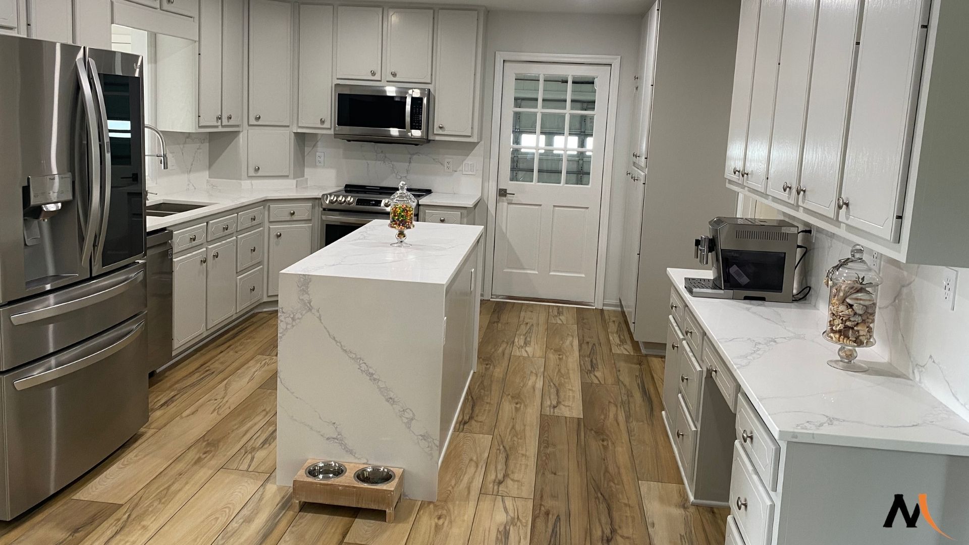 GALLERY- Quartz Projects - Marble Look Quartz